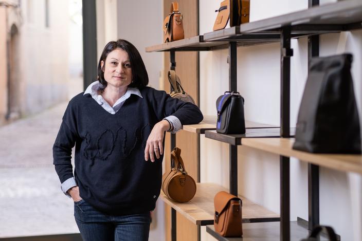 Rania de Jordanie fait exploser les ventes d’une petite marque ...