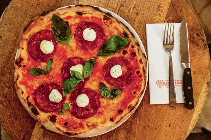 Restaurant libanais, cuisine traditionnelle et transalpine... Trois ...