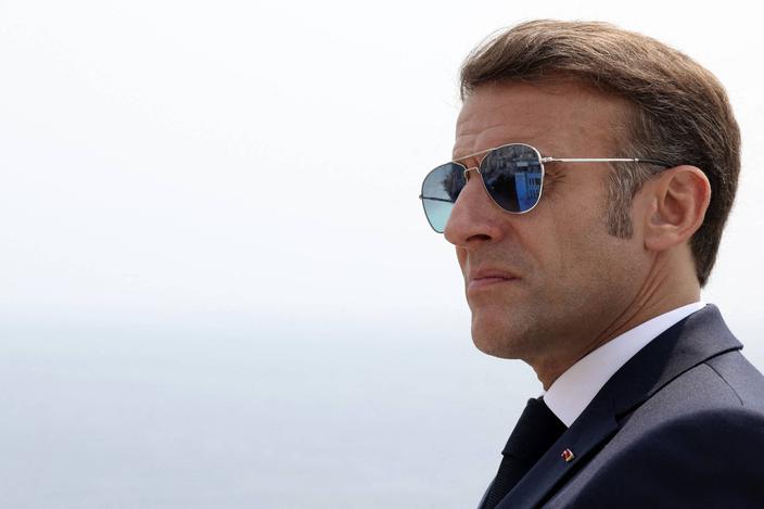 Emmanuel Macron et ses lunettes : prix, marque… Ce qu’il faut savoir ...