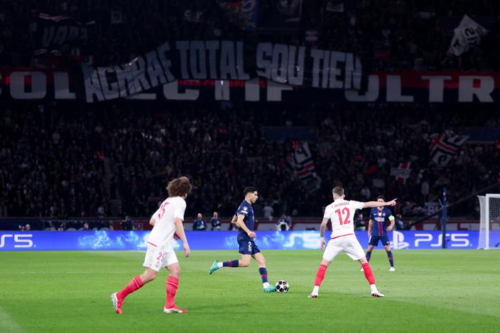 PSG-Monaco : «Achraf total soutien», une partie du Parc des Princes ...