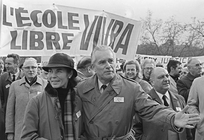 «Quarante ans après le Mouvement de l’École libre, la guerre scolaire n ...