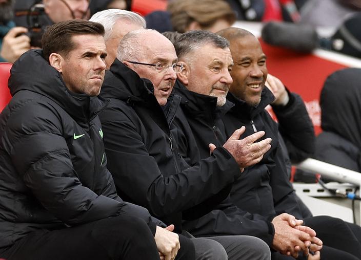 Foot : atteint d’un cancer, l’ancien coach de l’Angleterre Eriksson a ...