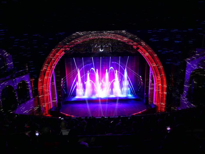 Le Grand Rex fête ses 90 ans, retour en images sur le destin d'un ...