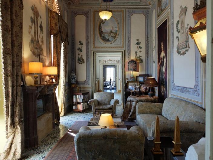 Mariage de Dua Lipa : la folle soirée au palais baroque du Guépard sur ...