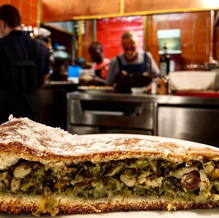 La tourte de blettes sucrée, l'histoire de l'énigmatique gâteau de ...