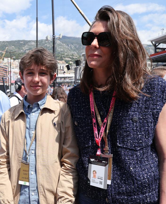 Charlotte Casiraghi et son fils Raphaël Elmaleh de sortie pour le Grand Prix de Monaco : le ...