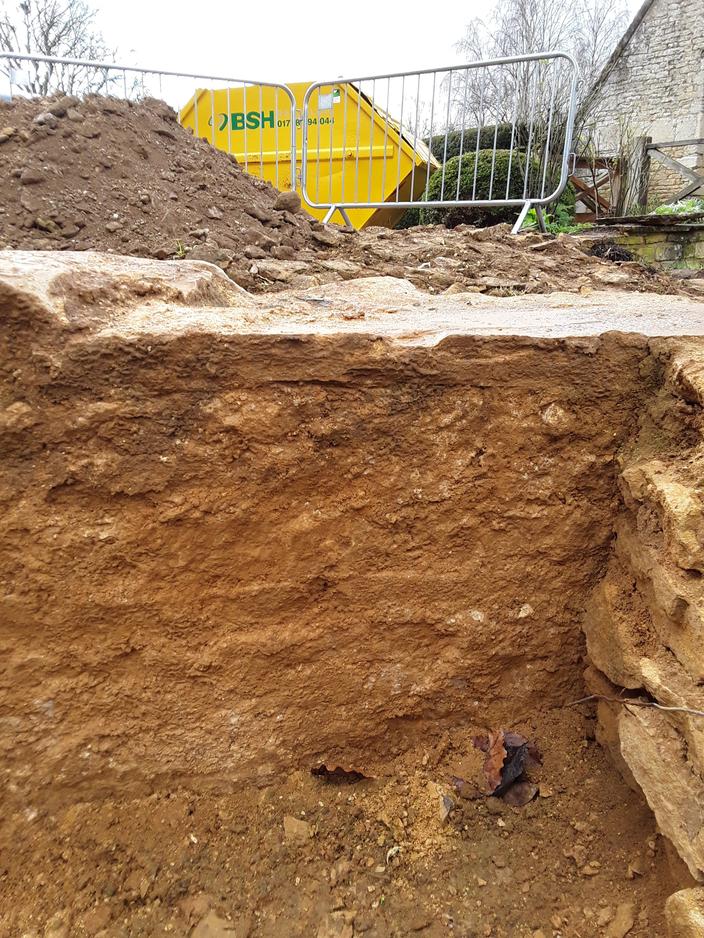 Un ancien palais des Tudor redécouvert après en avoir perdu la trace ...