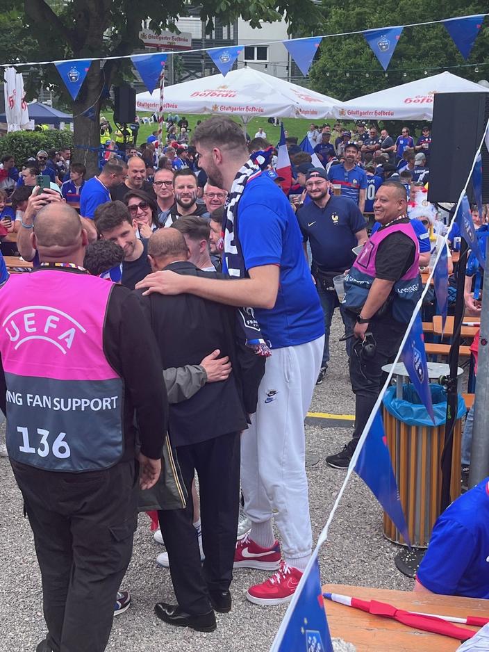 France-Espagne : un record de 17.000 supporters bleus présents, l ...