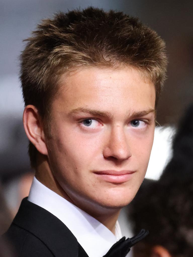 Cayden Costner : Biographie et actualités