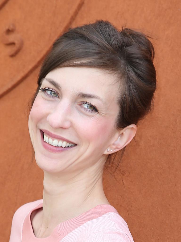 Emilie Caen : Biographie et actualités