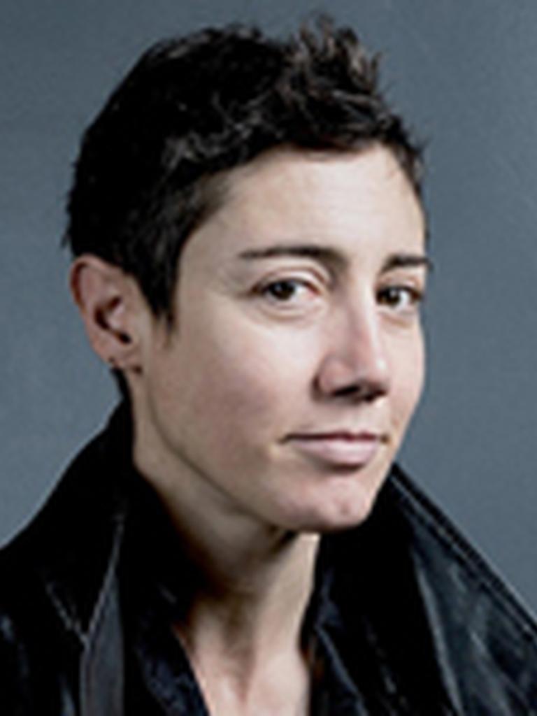 Constance Debré : Biographie