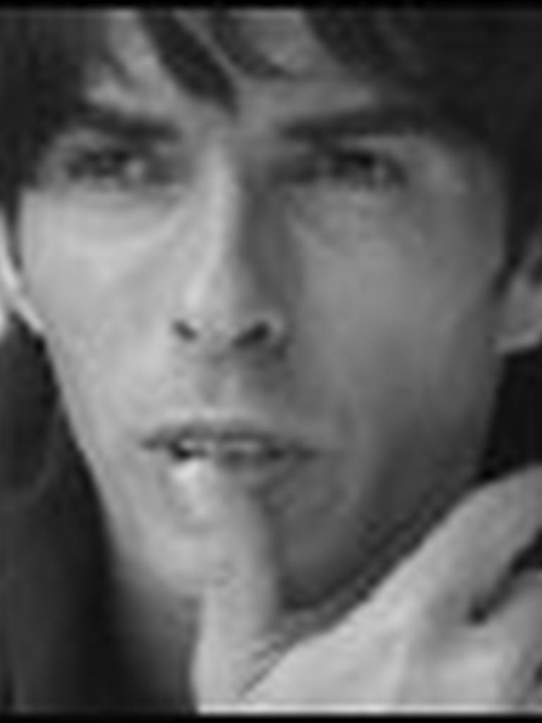 Gil Roman : Biographie