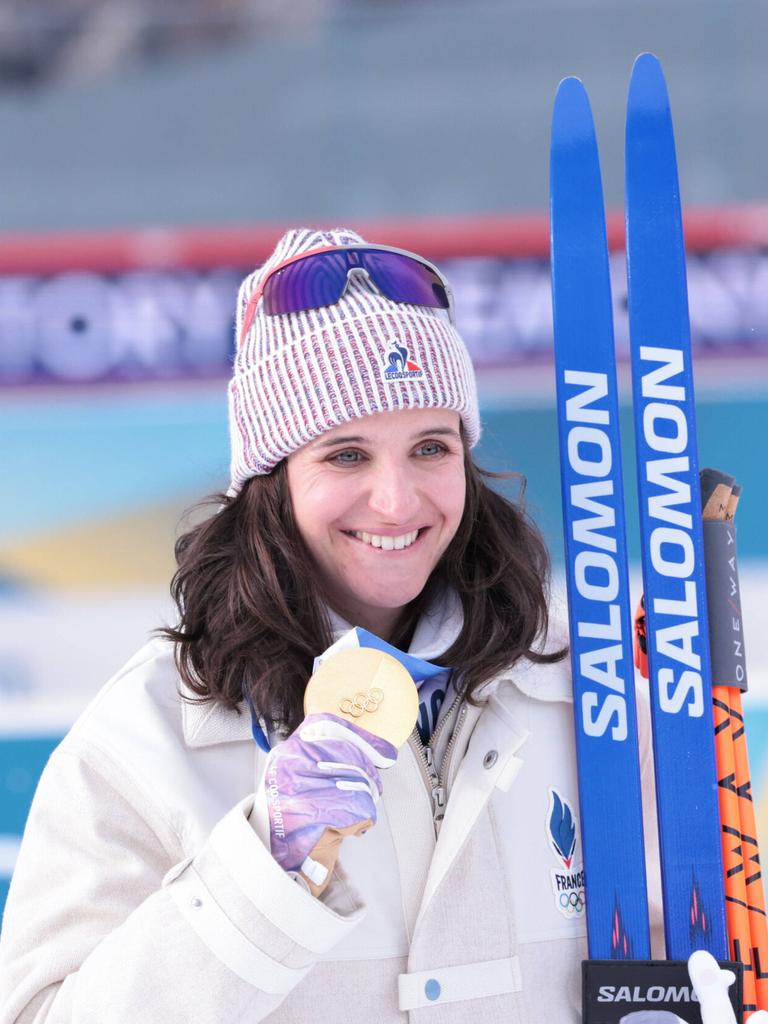 Julia Simon : Biographie et actualités
