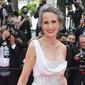 Caroline Ida Ours : «Assumer ses cheveux blancs est devenu un nouveau ...
