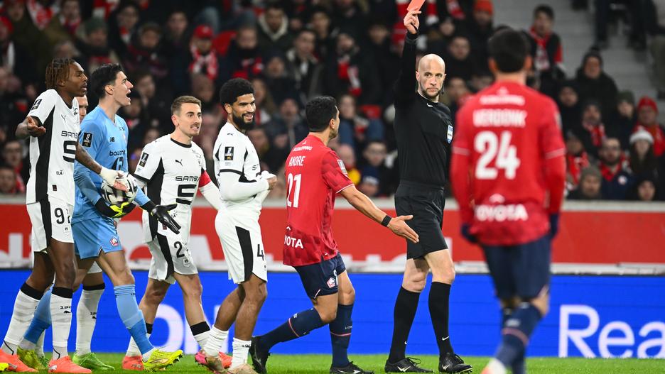 EN DIRECT - Lille-Rennes : le Losc de Giroud déjà réduit à dix