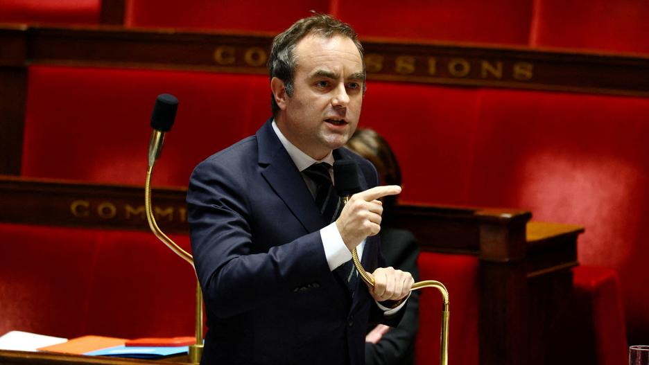 EN DIRECT - Budget 2026 : Sébastien Lecornu engage par un 49.3 la ...