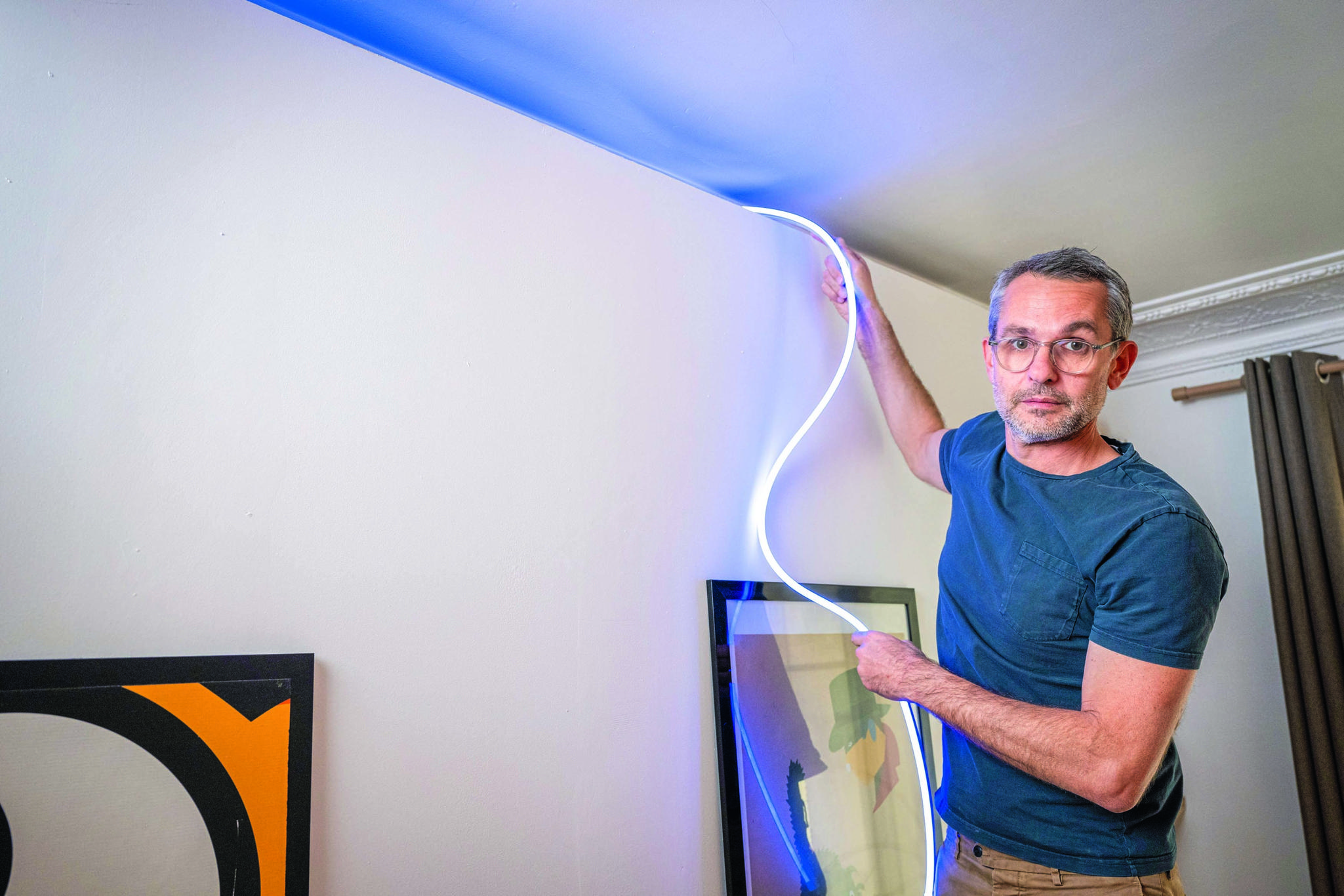 Tuto : installer un ruban led pour améliorer la luminosité chez soi