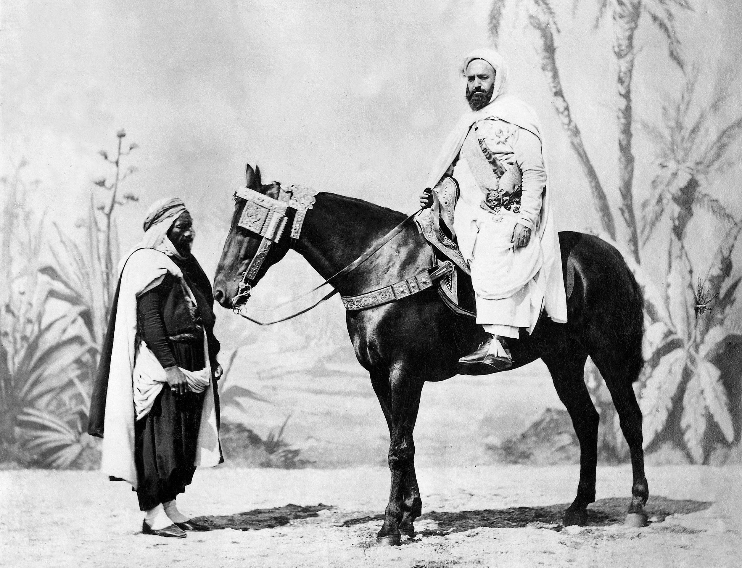 L’émir Abdelkader revient tourmenter la relation entre Paris et Alger