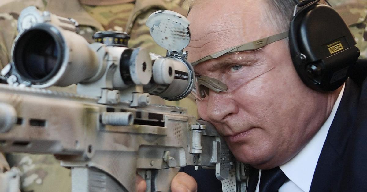 Vladimir Poutine: vingt ans de pouvoir en images