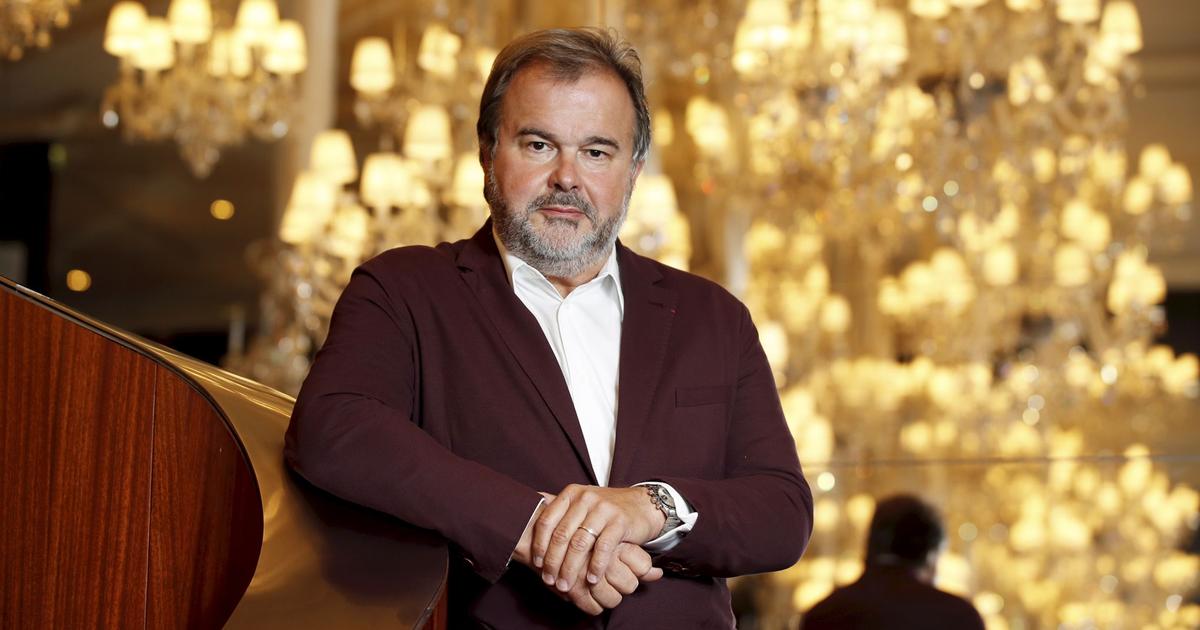 Le cadeau rêvé de Pierre Hermé: une toile de l’artiste peintre Cyril Kongo