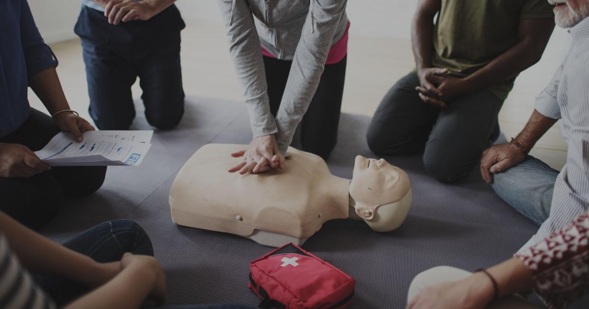 Premiers secours: cinq réflexes à avoir