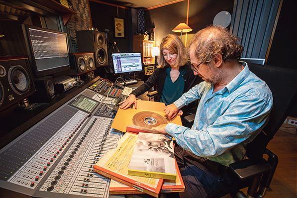 Maison De Disque Paris Universal | Ventana Blog