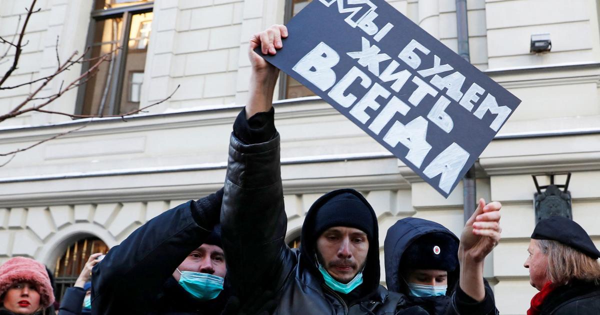 La justice russe dissout l’organisation Memorial, dernier îlot d ...