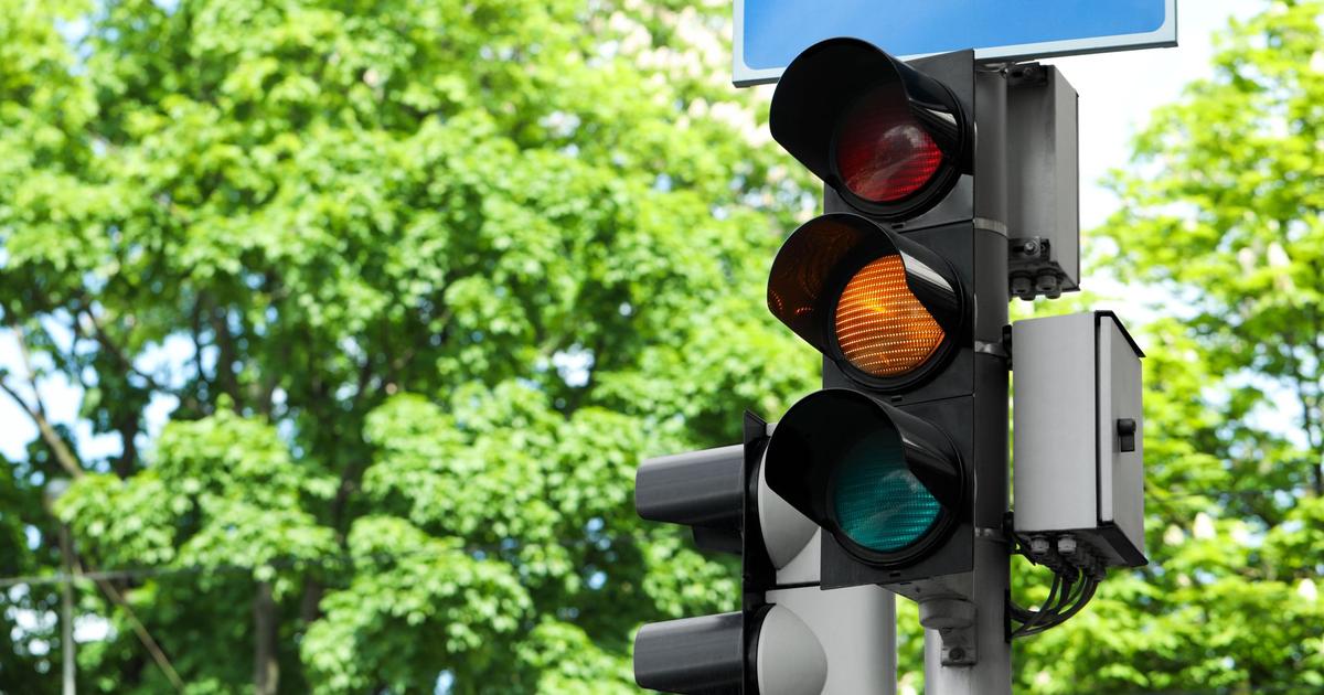 Feu tricolore: que faire si je suis sûr d’être passé à l’orange?