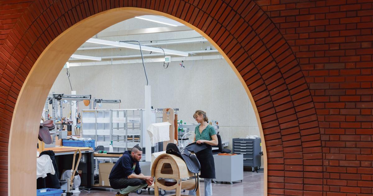 From jumping saddles to the Kelly bag, behind the scenes of the ...