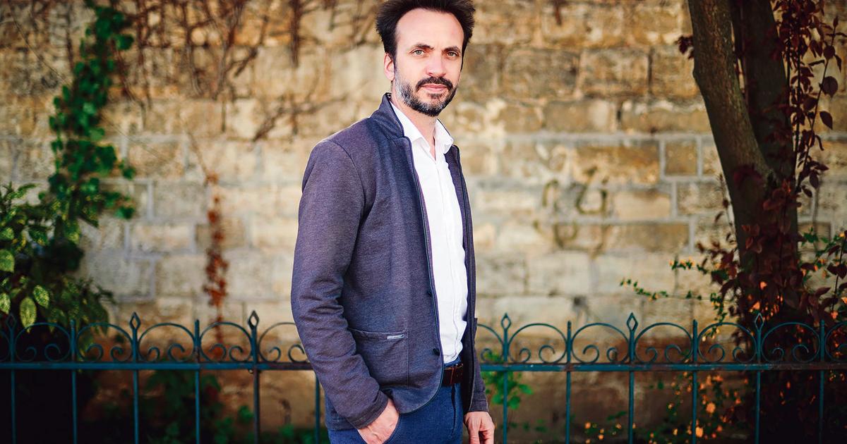 Le roi est nu, de Matthieu Falcone: sans l’opération du Saint-Esprit