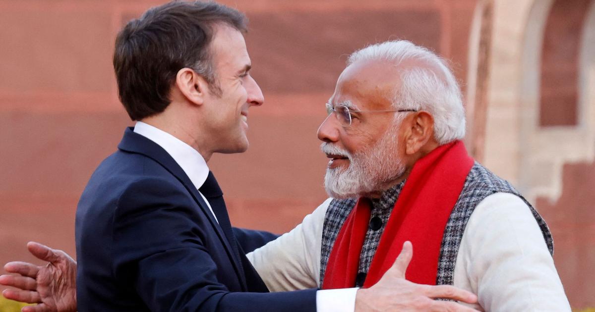 En Inde, Emmanuel Macron et Narendra Modi affichent leur entente cordiale