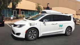 Les robots taxis, sans chauffeur, roulent dans des villes américaines ...