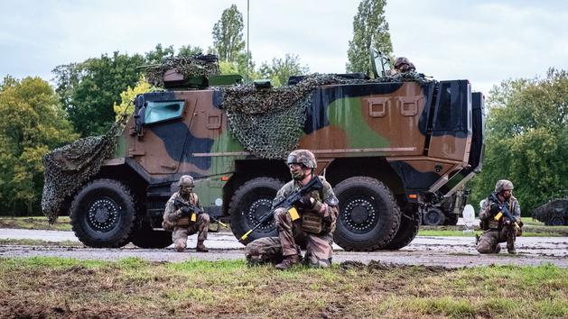 L’armée de terre s’entraîne à la guerre informationnelle
