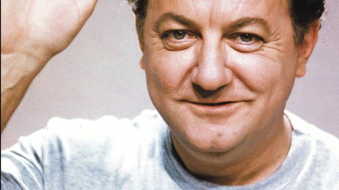 France 3 revient sur le phénomène Coluche