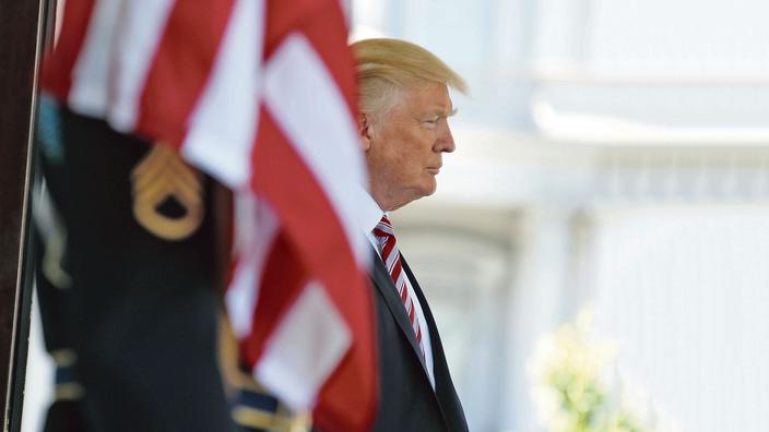 «Impeachment»: Donald Trump peut-il être destitué?