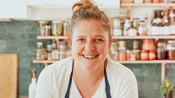 Chloé Charles, la chef cuisinière devenue héroïne de BD