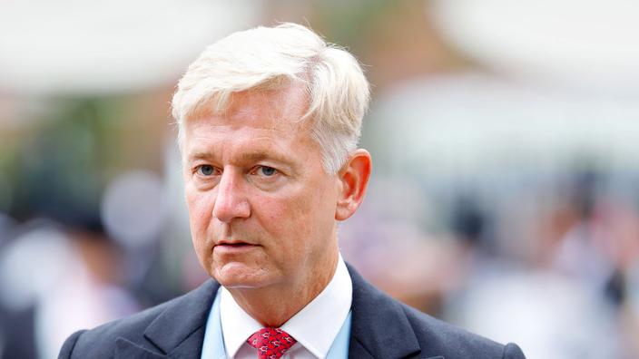 Sir Clive Alderton, le «spin doctor» du nouveau roi d’Angleterre