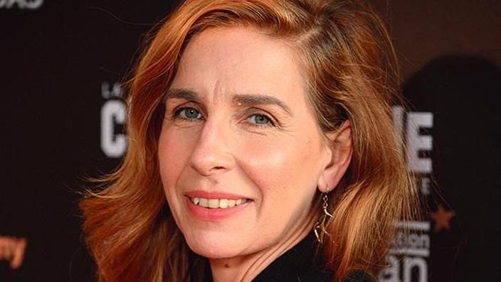 L’art et la manière de Barbara Carlotti: le livre du désir et de la liberté