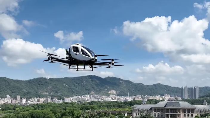 Le premier taxi volant sans pilote certifié dans le monde est chinois