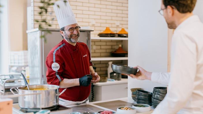 La recette de Derichebourg pour remettre Elior sur les rails