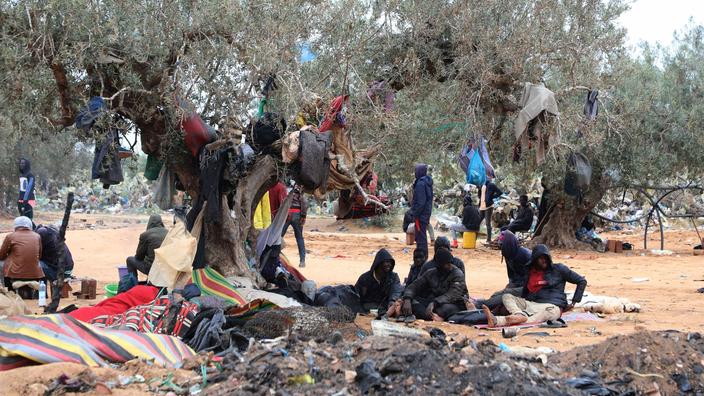 En Tunisie, à El Amra, une situation explosive entre habitants et migrants: le récit de l ...