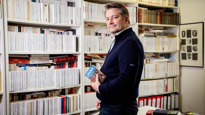 Alexandre Duval-Stalla, des livres derrière les barreaux