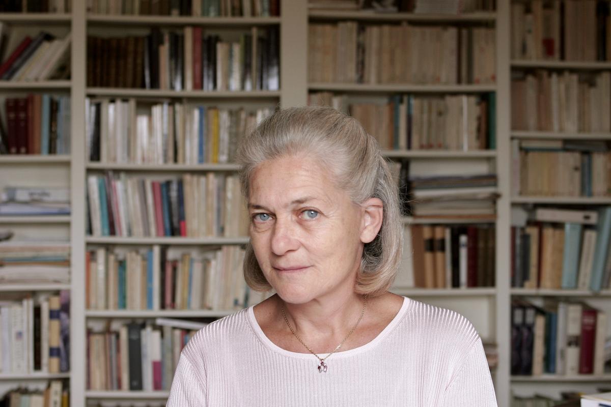 Elisabeth Badinter, 71 ans, le féminisme intact - Madame Figaro