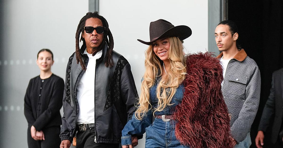 L'arrivée de Beyoncé et Jay-Z au défilé Homme de Louis Vuitton ...
