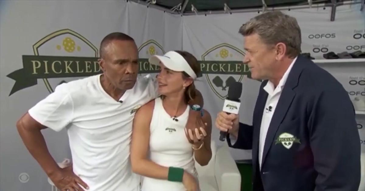 Extrait 2 : Emma Watson participe au tournoi de pickleball réservé aux ...