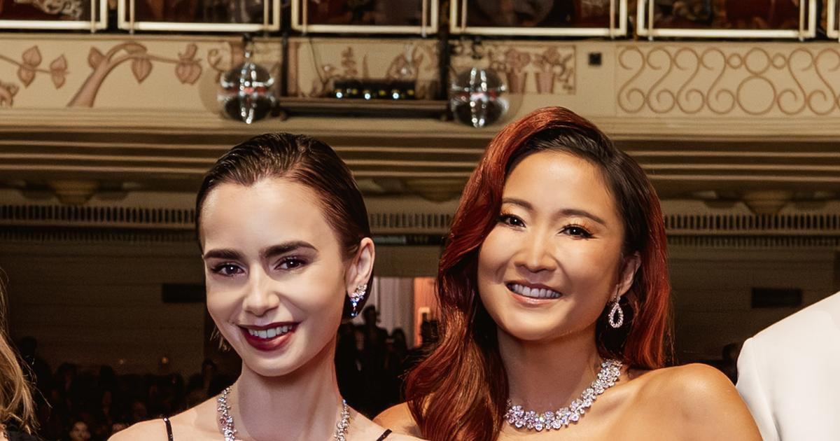 Lily Collins : "Victoria Beckham est mon empire romain"