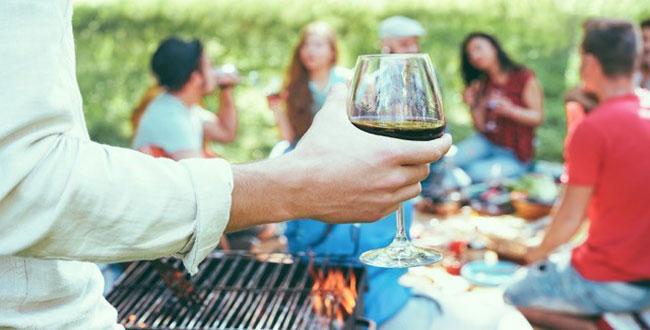 Barbecue : quels vins boire avec des grillades