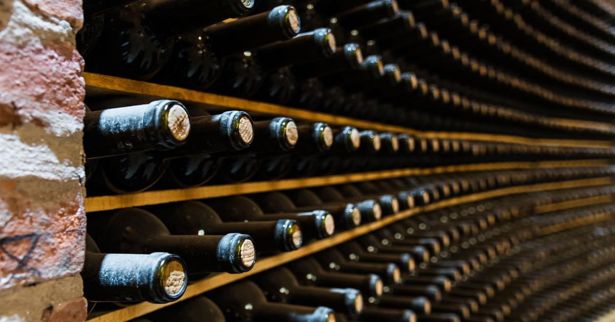 Quels sont les vins les plus chers de chaque région de France