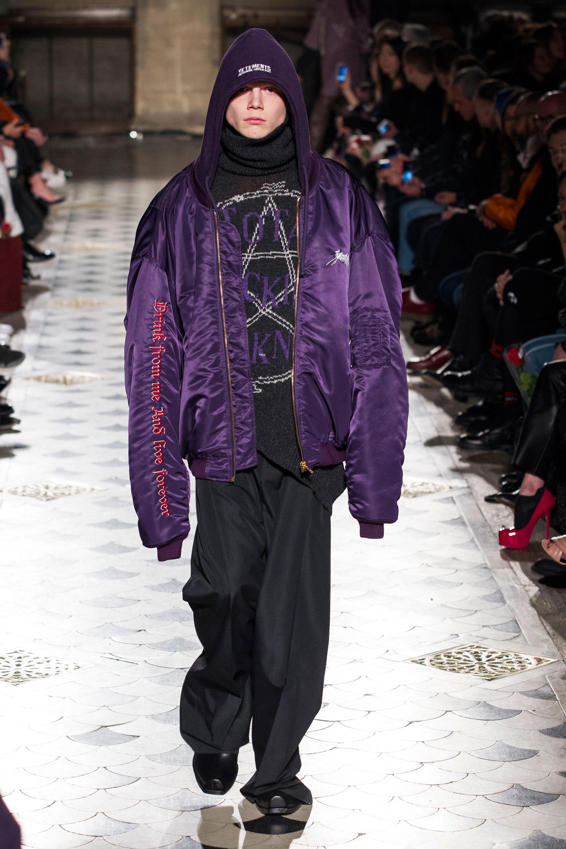 Défilé Vetements Automne-hiver 2016-2017 Prêt-à-porter - Madame Figaro