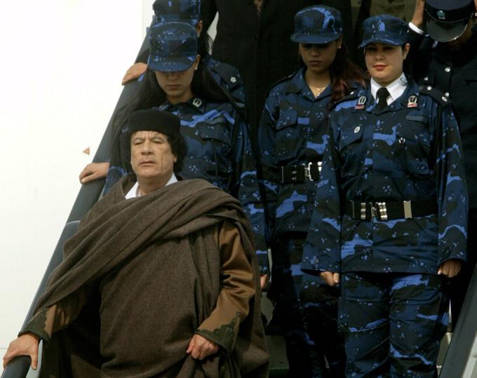 Kadhafi et les 40 amazones - Madame Figaro